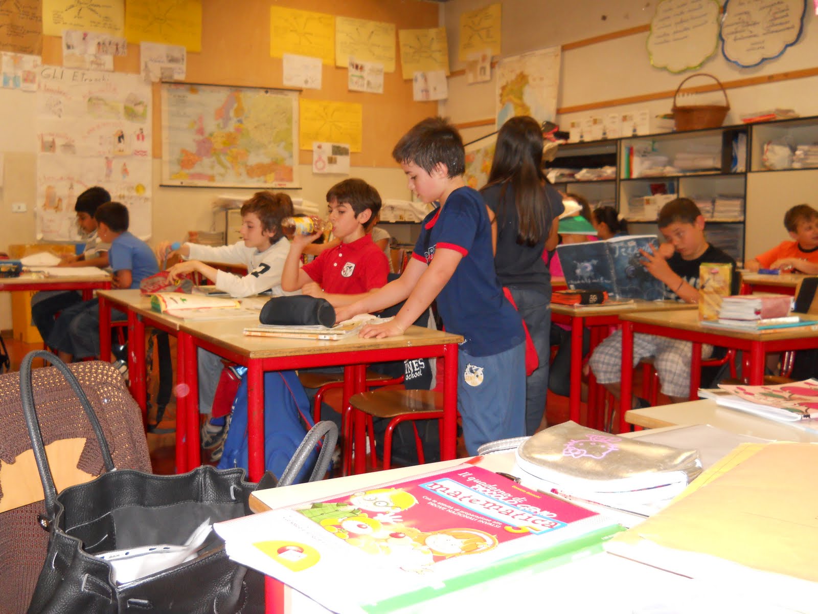 Gabrielle Cloonan: Italian Adventure: Italian vs. American Classroom ...