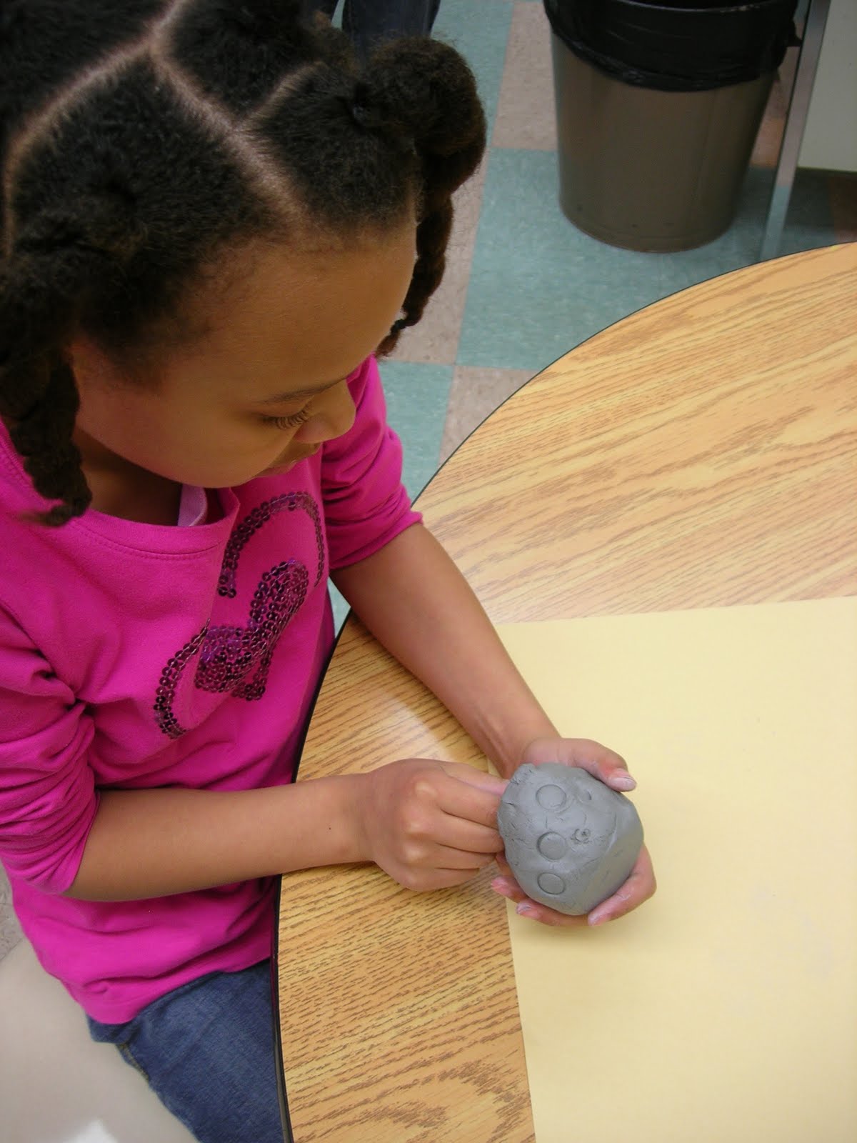 Mrs. Manzella's Student Gallery: 2ND GRADE CLAY PINCH POTS