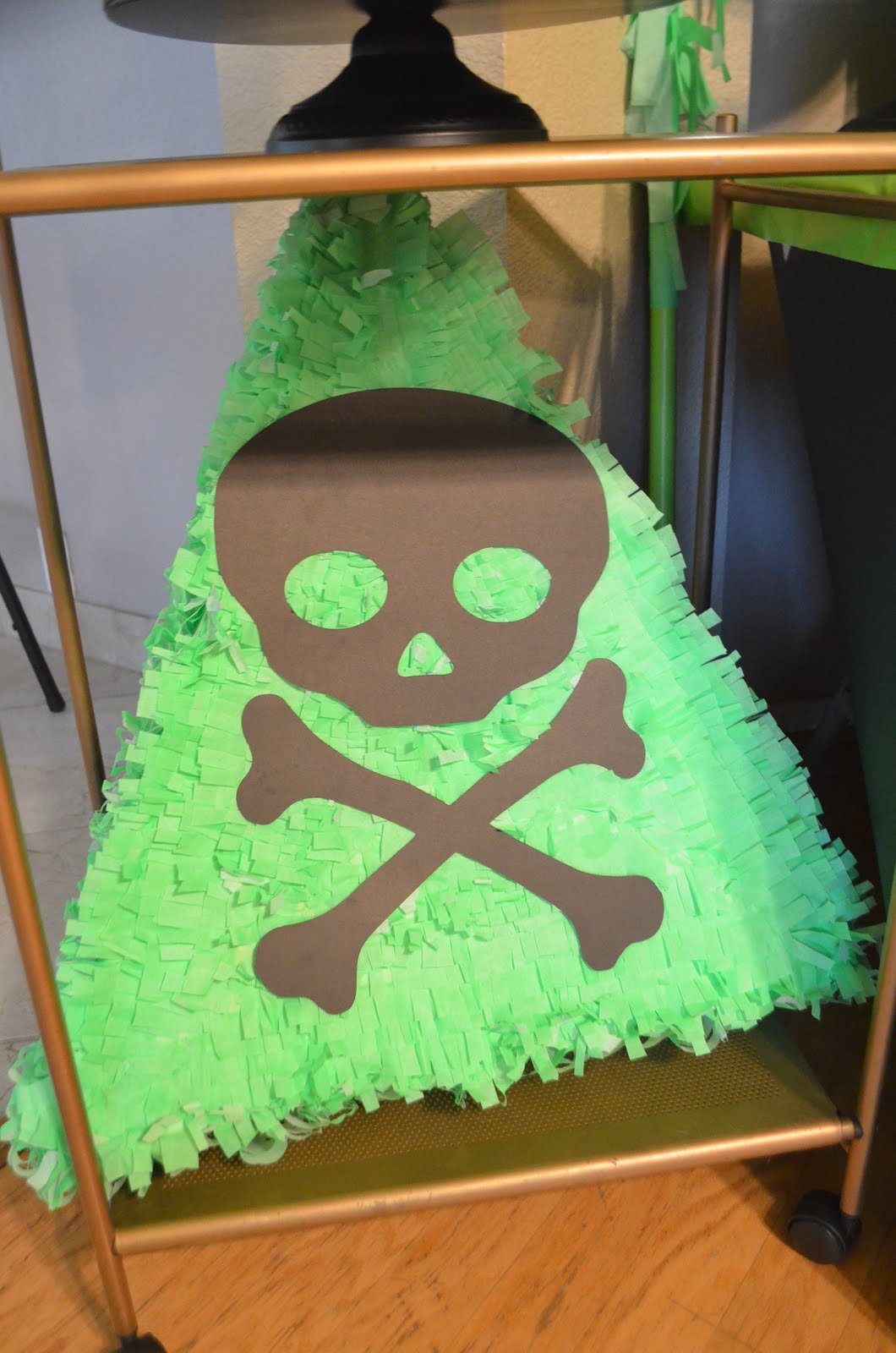 Mayi Makes Life a Party: Gabriel's Science Party