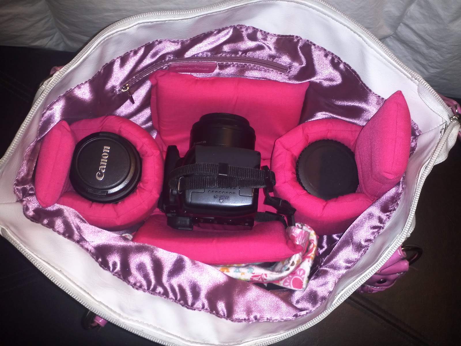 {S p r i n k l e s o f W h i m s y}: DIY Camera Bag/Insert