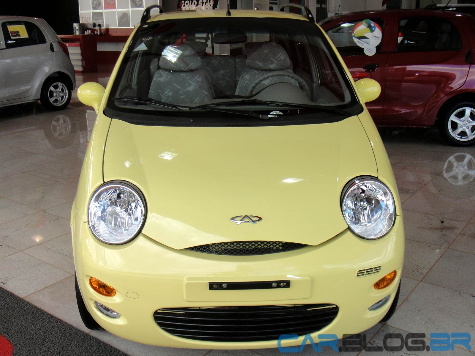 Chery QQ 2013: fotos, preço, consumo e ficha técnica e problemas