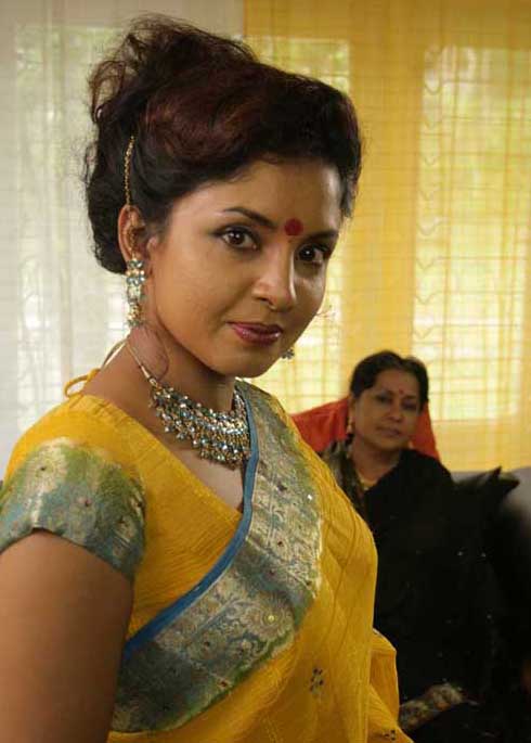 Actress, Models, Girls and Other Beauty: Dilhani Asokamala Ekanayaka ...