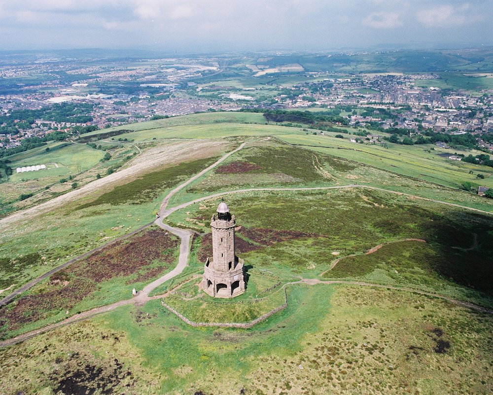 Kittling: Books: Scene of the Crime with Author S.J. Bolton!