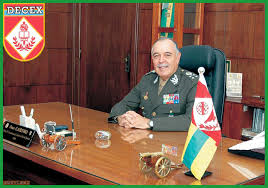 ADESG - Europa: Artigo do General-de-Exército Paulo César de Castro ...