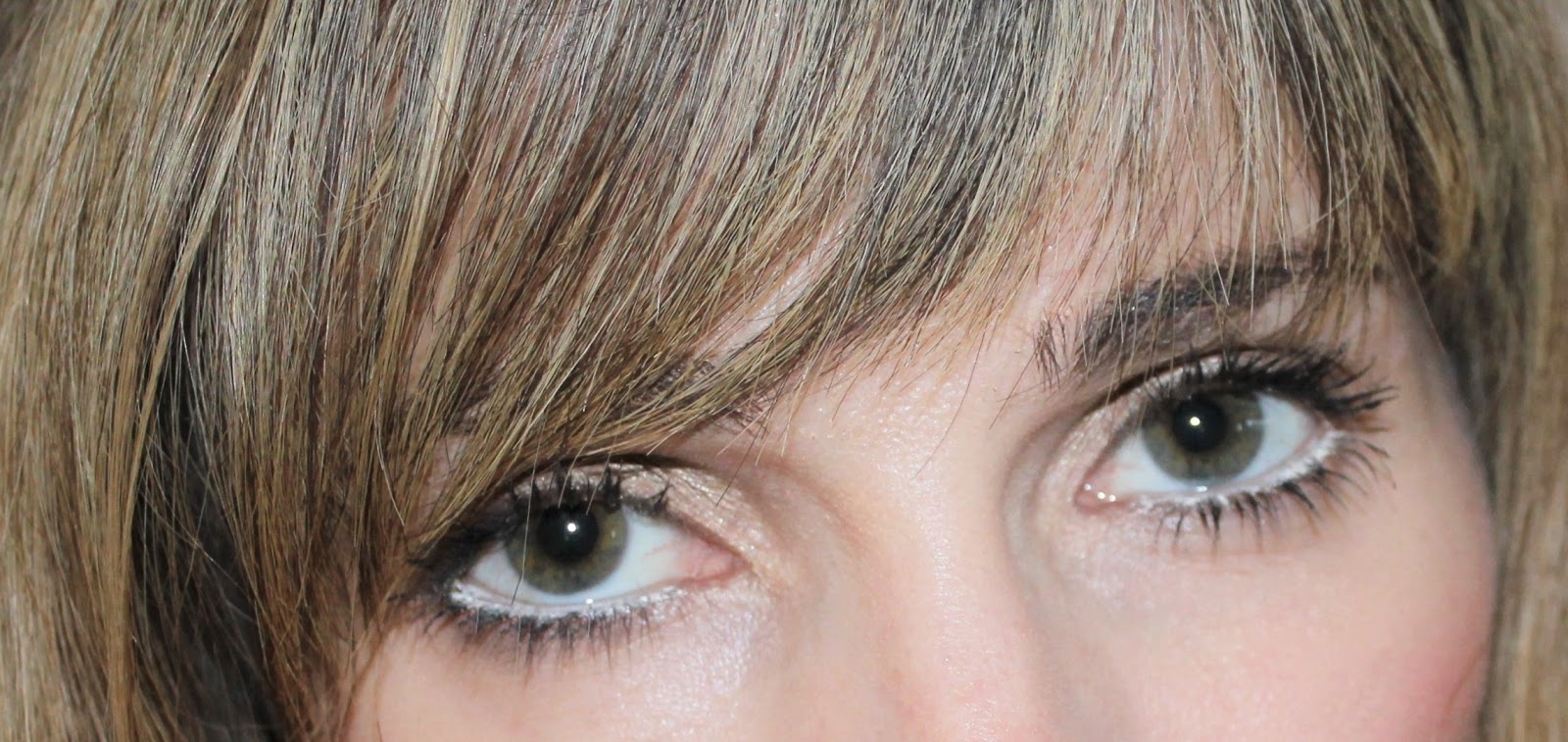 Quick Makeup Cheat For Wide Awake Eyes | Kate Louise Blogs