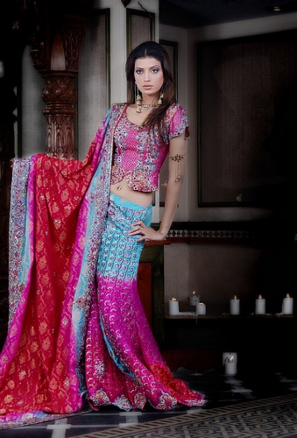 Pakistani Girls: Latest Pakistani Models Dressing Photos