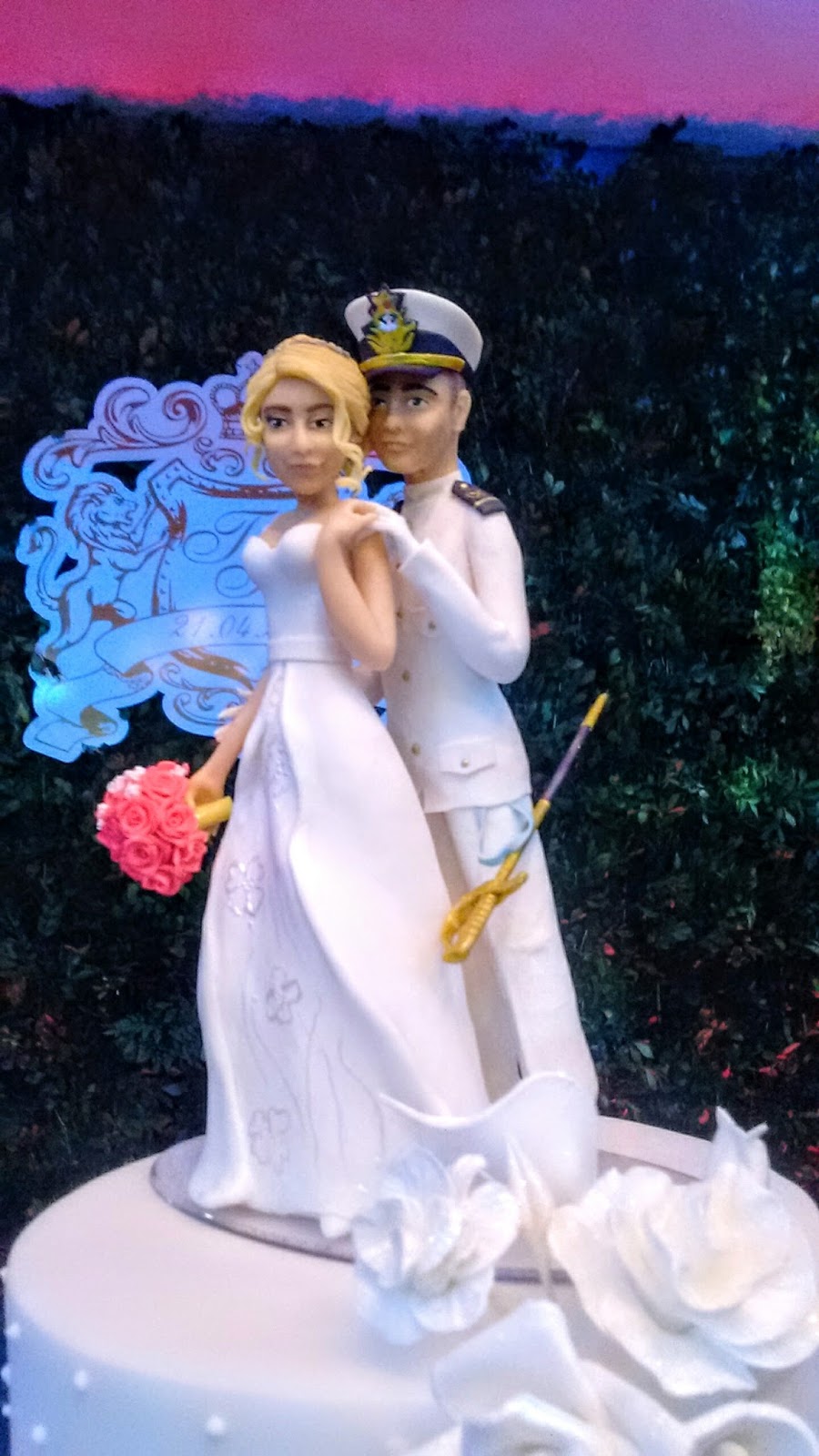 Atelier Cláudia Rangel: Topo humanizado para casamento