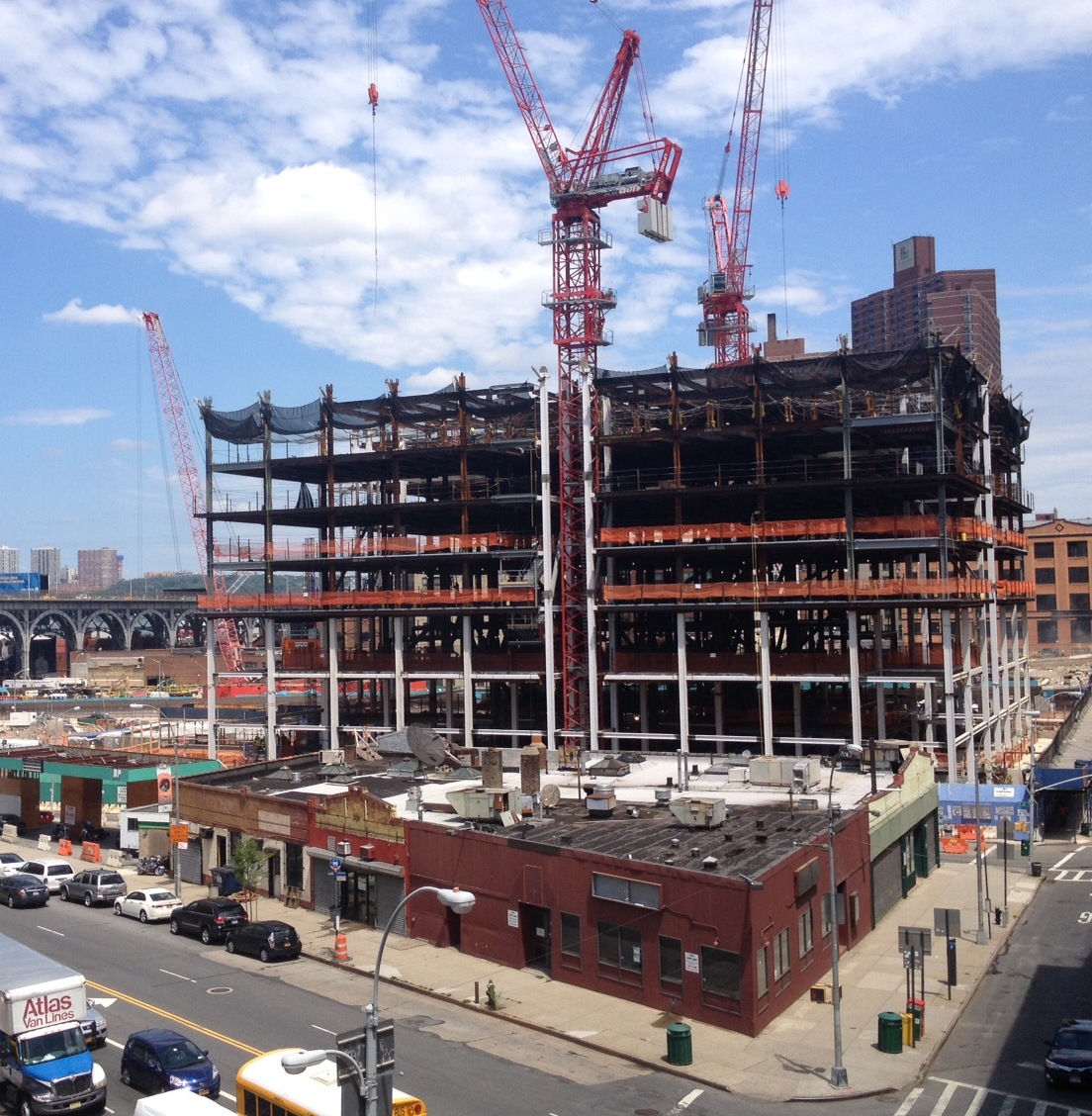 H A R L E M + B E S P O K E: ☞ REVIVE: A Manhattanville Campus Tower Rises