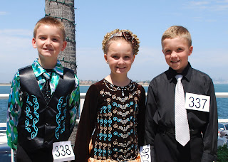 IRISH TRIPLETS: Jigs and Reels, Hornpipes and Traditional Sets