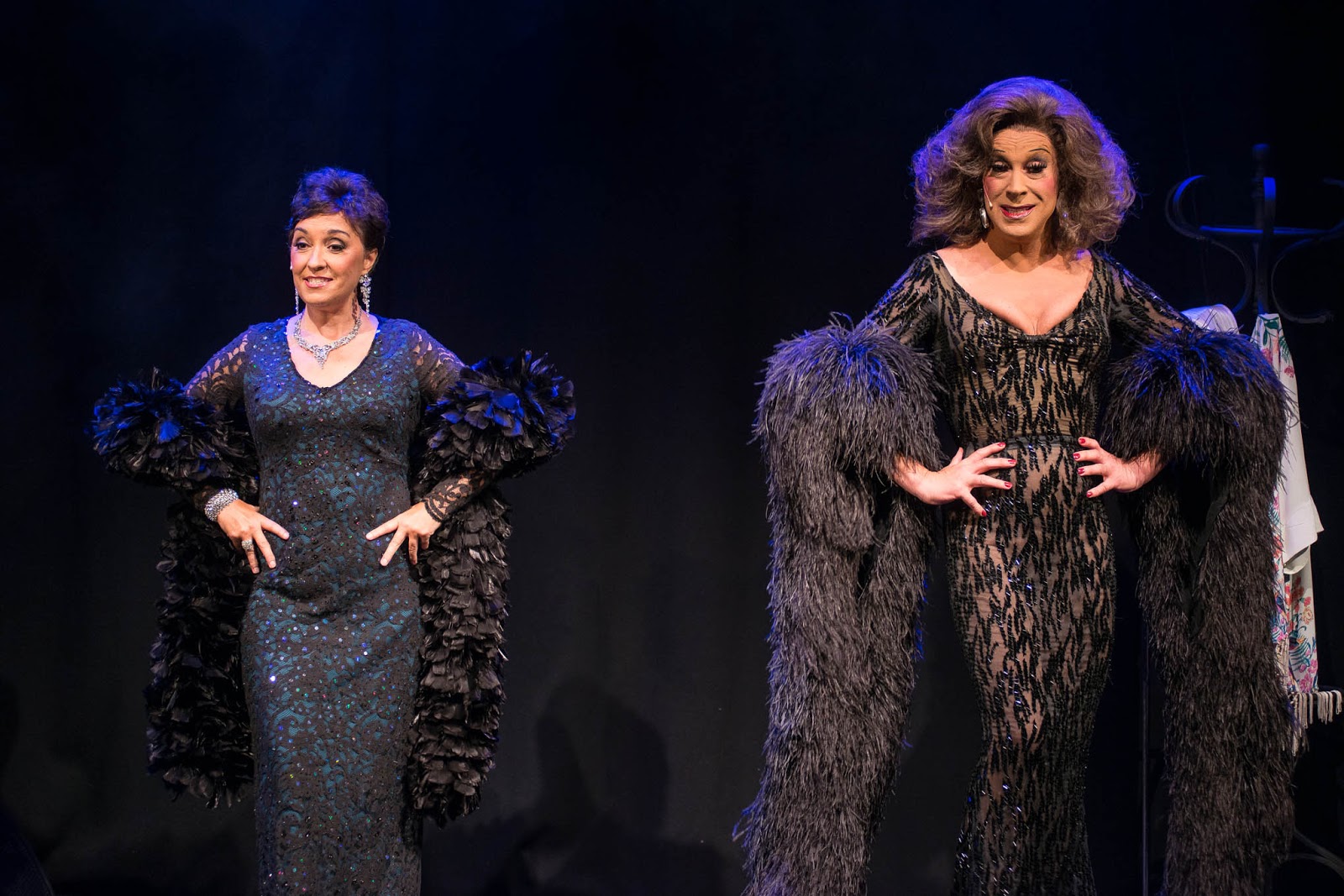 Jonathan Baz Reviews...: August 2015