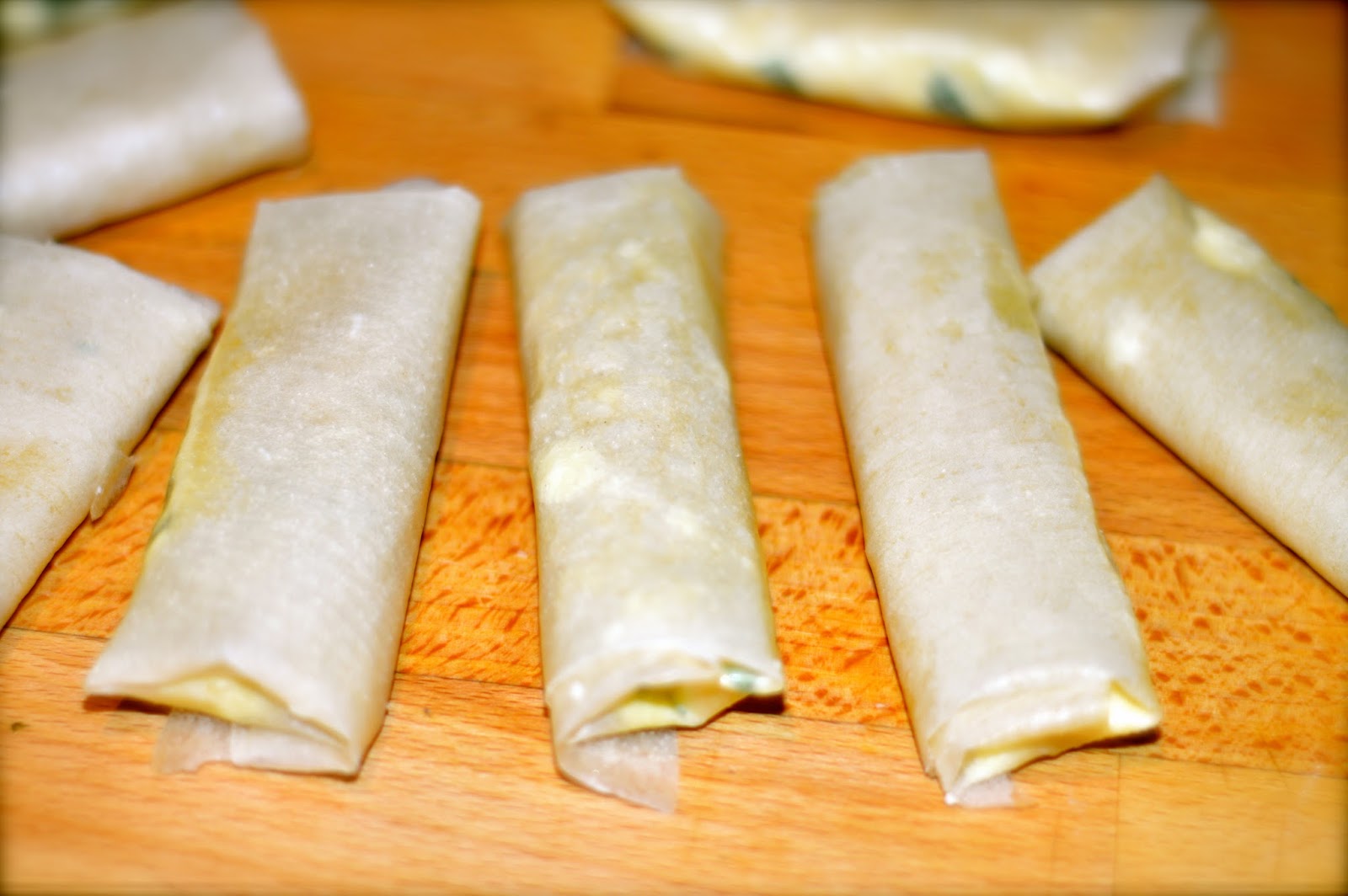 Les rikakats libanais (feuilletés menthe-fêta) | Lorni te gave.. de GRAS.