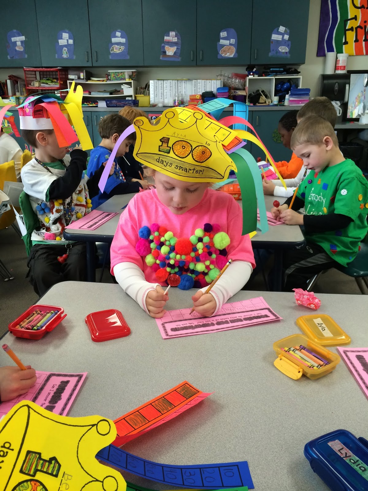 Miss Jessica's Kindergarten: 100th Day Science!