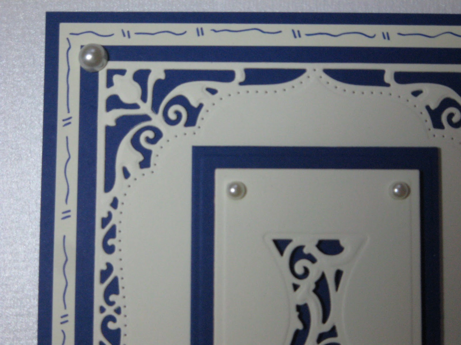 Inky Finger Zone: Filigree Vase