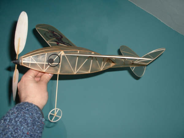 indoor model airplanes