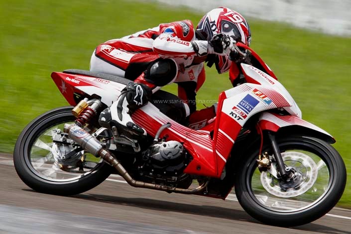 Gambar Motor Road Race | R-way Collection