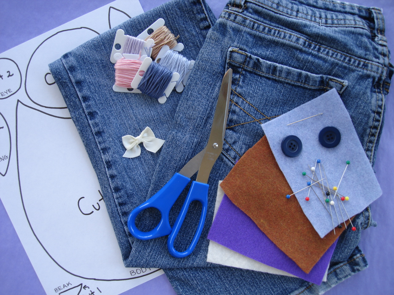 Craft Your Style: Recycled Denim Owl Purse Tutorial