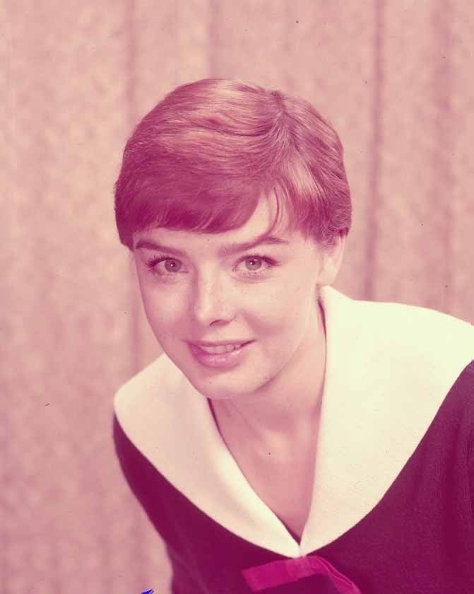 Slice of Cheesecake: Janet Munro, pictorial