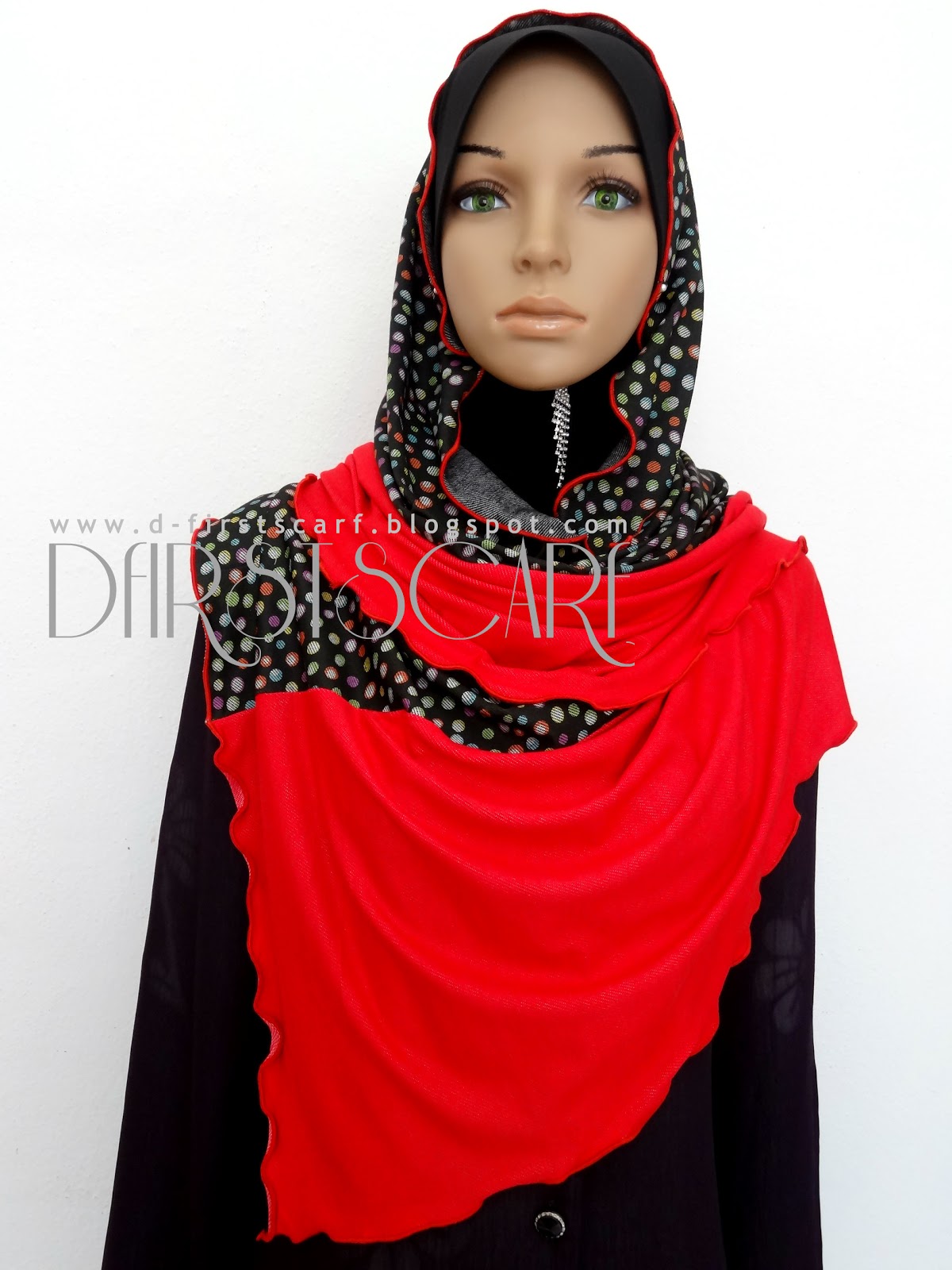 D-fIRSTSCARf: WAFA SHAWL