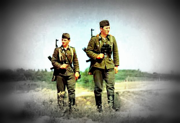 N.V.A. - D.D.R.: Grenztruppen - Guardias de Fronteras