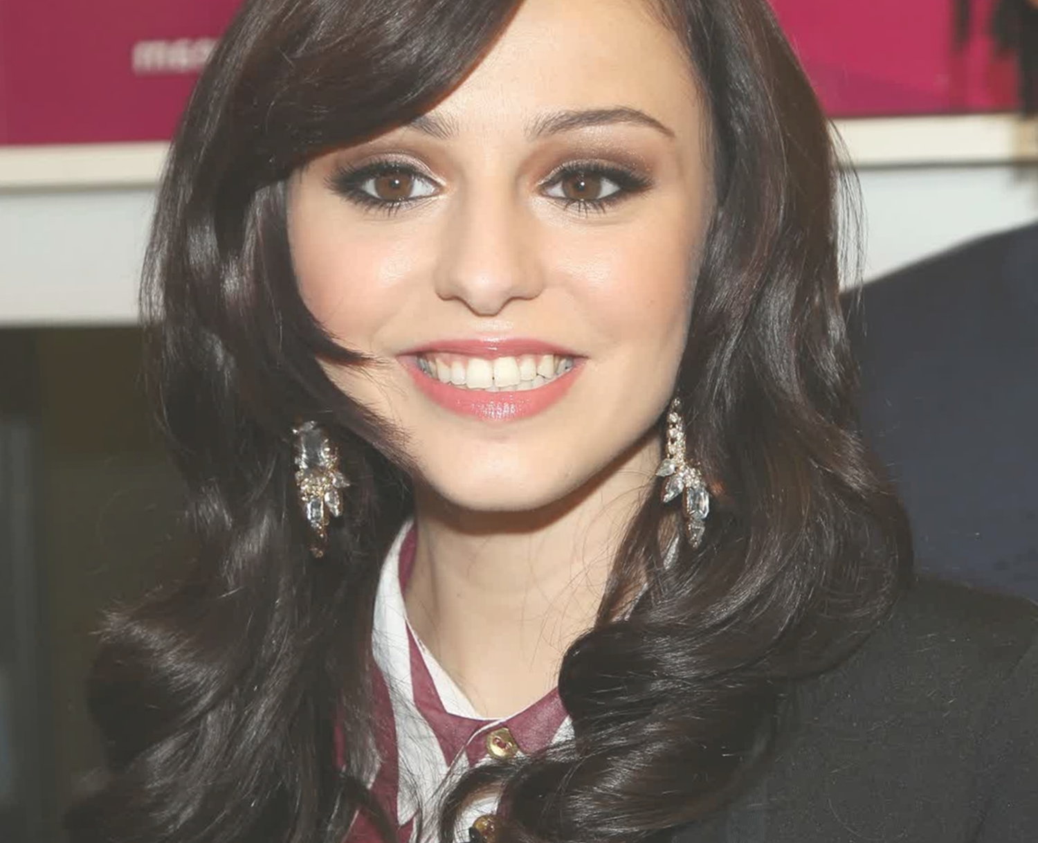 Cher Lloyd's Teeth - Female Celebrities Teeth