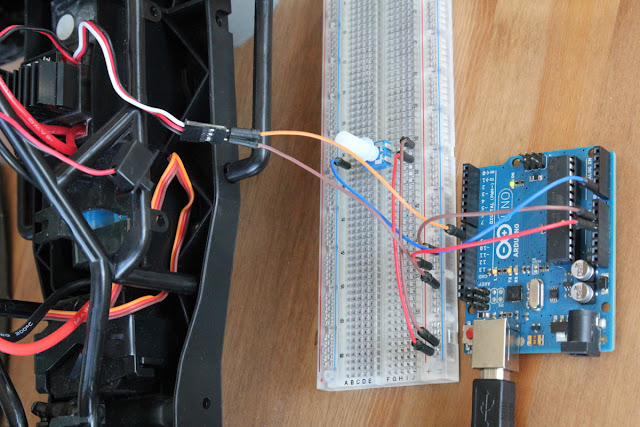 ArduiKyo: Controlling the ESC: Arduino and potentiometer