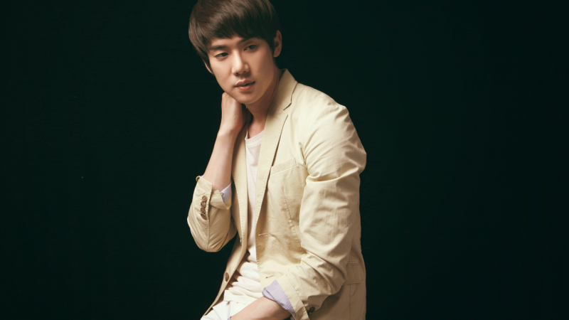 Yoo Yeon Suk piensa que Kim Soo Hyun es un chico muy apuesto