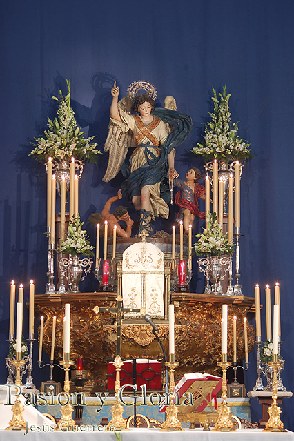 Pro Misa Tradicional en Ciudad Real: Altares Católicos en Cádiz, España