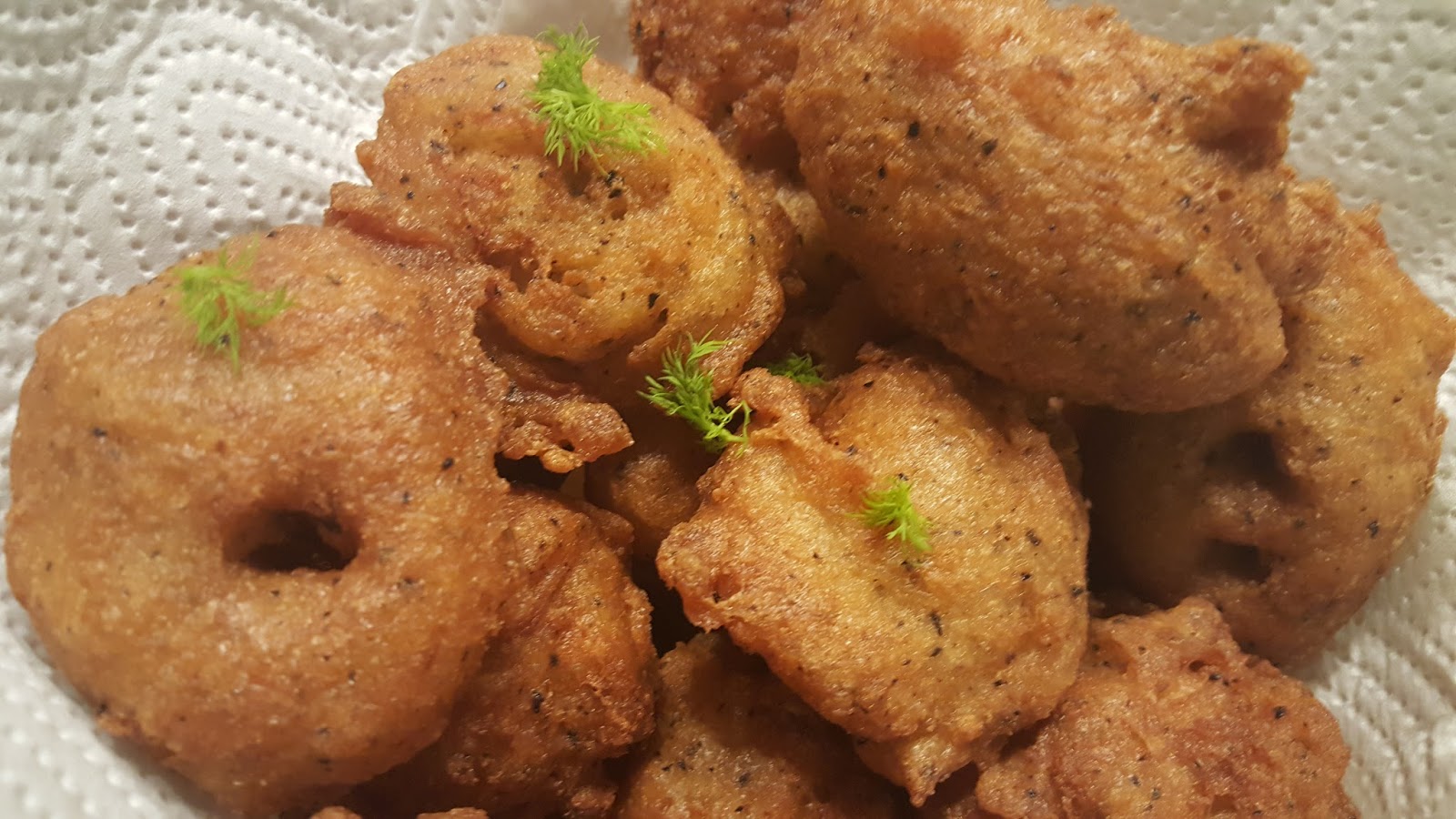 KOOSE GHANAIAN BLACKEYEPEAS PUFF PUFFS