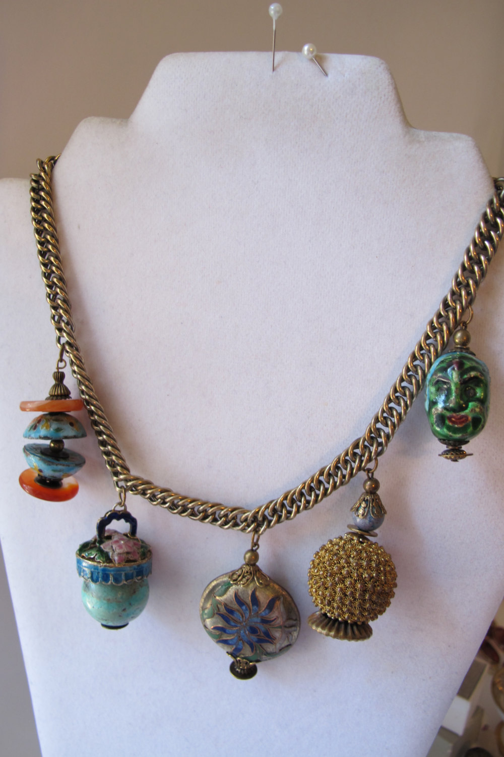 Beadiste: Puzzling Evidence - An Unusual Miriam Haskell Style Necklace ...