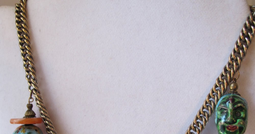 Beadiste: Puzzling Evidence - An Unusual Miriam Haskell Style Necklace ...