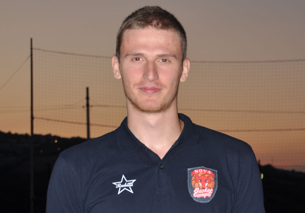 El Jaguarzo Adepla ficha a la torre serbia Dusan Kostic - Estadio Norte