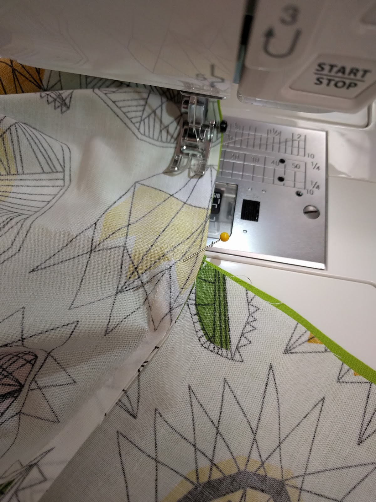 Hello Stitch: Japanese Triangle Bag Tutorial