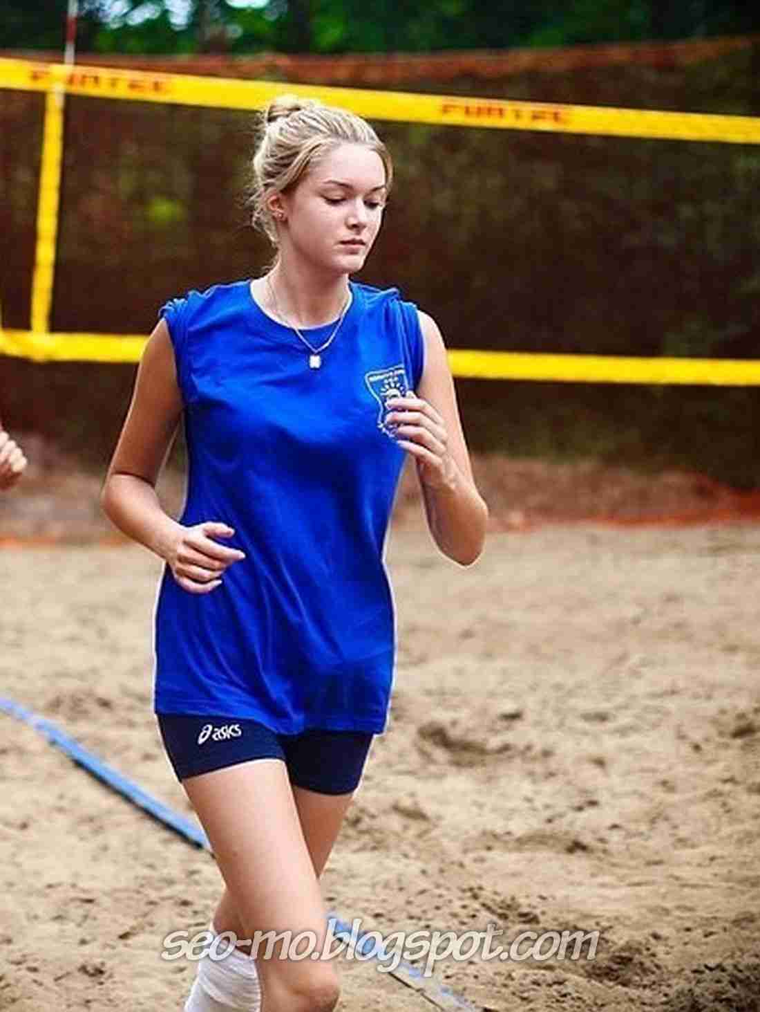 Biodata dan Foto Alisa Manyonok Terbaru | Informasi Biodata Populer