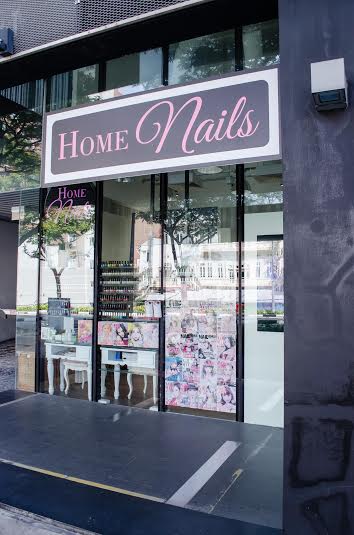 Mia's Review: Gelish Manicure at Home Nails Salon [Sponsored] ~ MollyMia