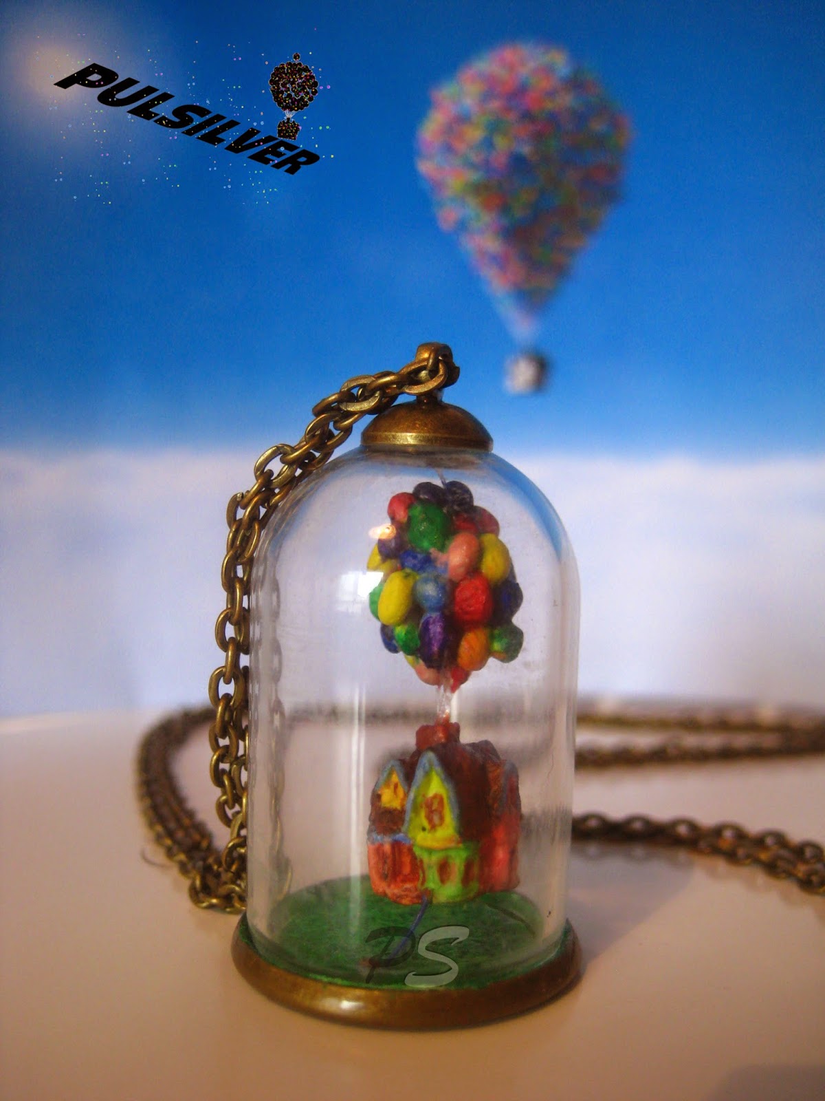 Pulsilver: Cúpula Casa de UP con globos - UP
