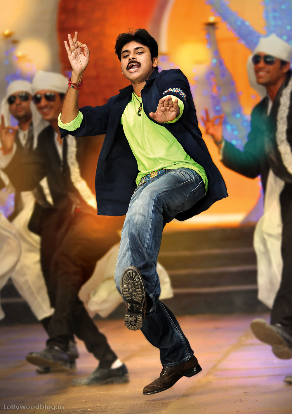 Pk's Cameraman Gangatho Rambabu Latest photos