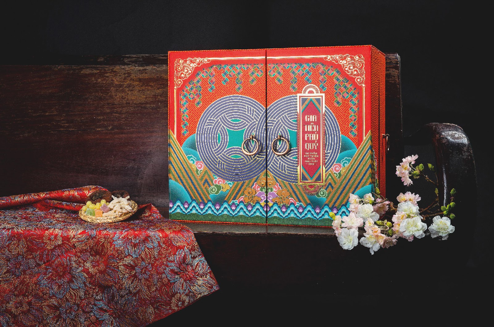 Tet Gift Box 2018 – Packaging Of The World