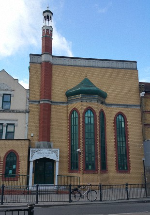 E7 Now & Then: The mosques of Forest Gate