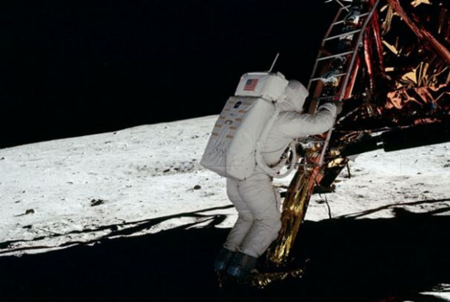 física em classe: Os 50 anos da chegada do homem à Lua