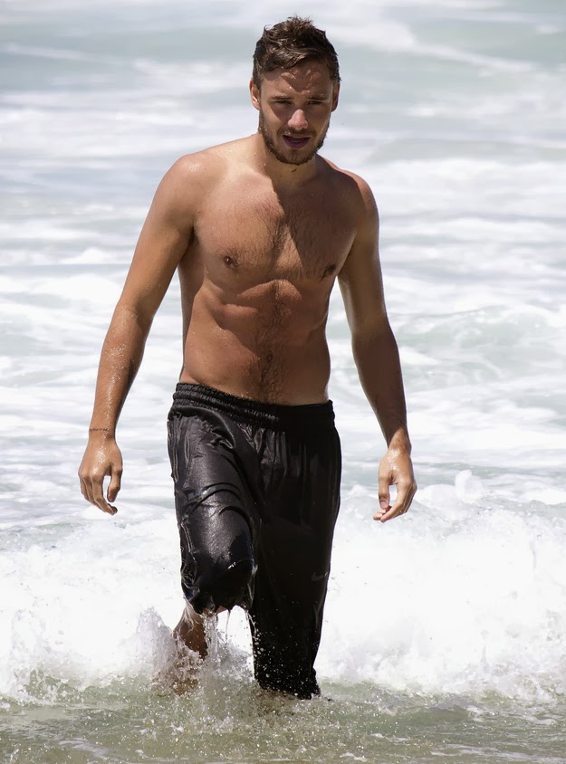 Hunks in Pictures: November 2013