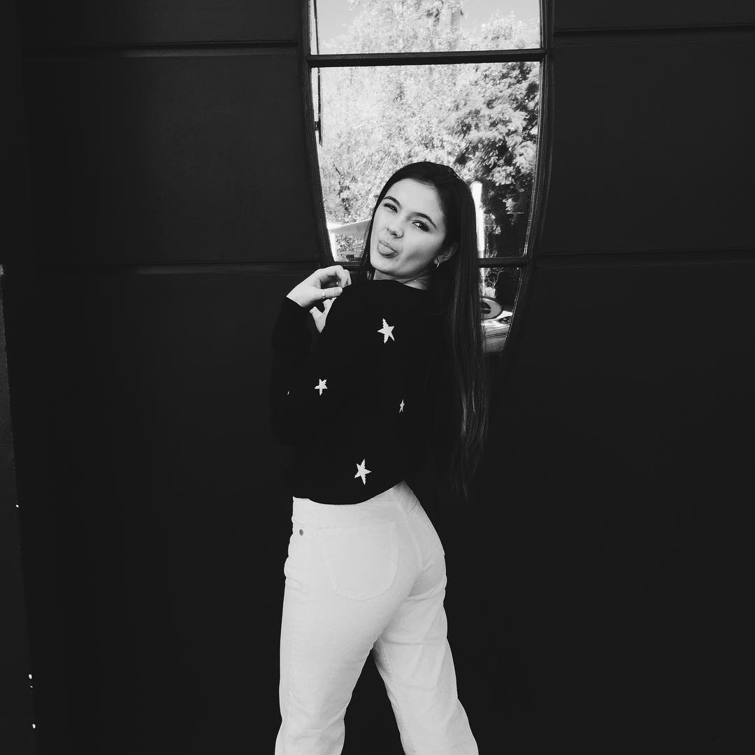 Starlet Arcade: Simone Beres