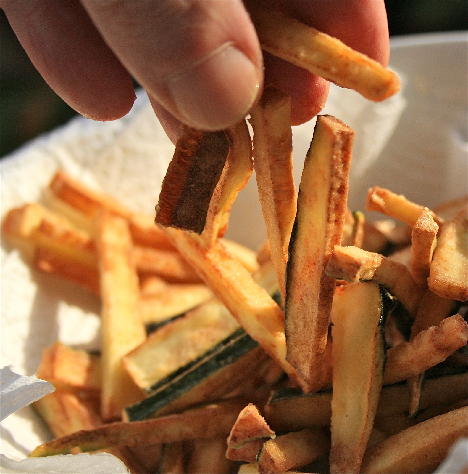 Johnny's Kitchen: Mario & Franco Zucchini Fritti