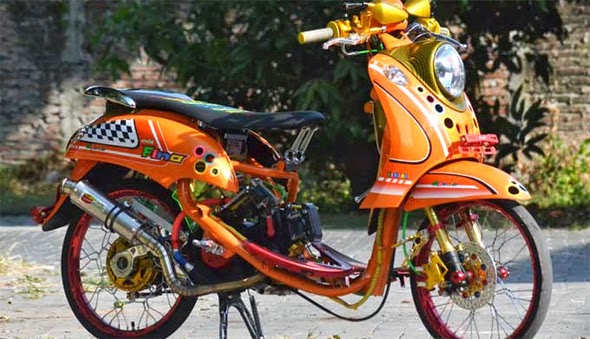 3 desain airbrush Yamaha Fino dan Spesifikasi Motor Yamaha fino Terbaru ...