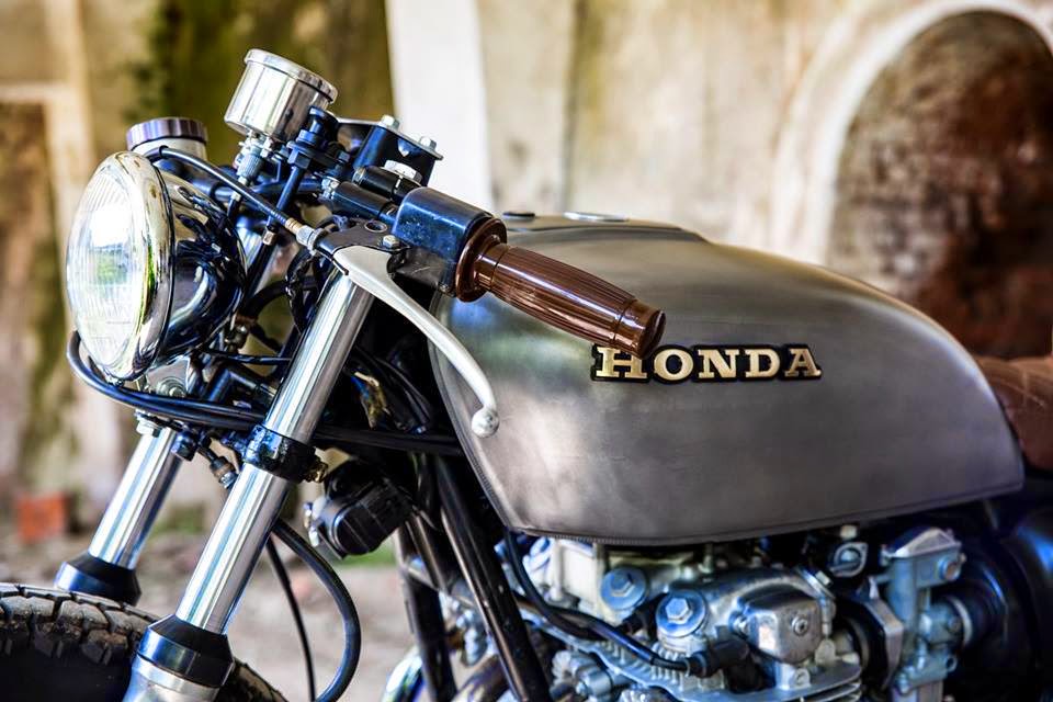 Honda CB 550 Four Custom "Bond" by Bullitt Garage - Lsr Bikes