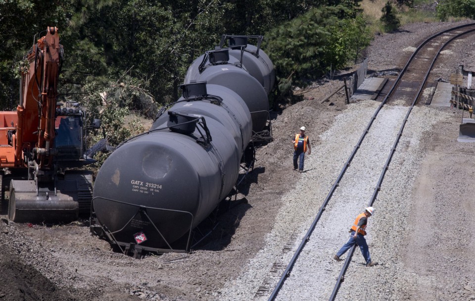 MEC&F Expert Engineers : Crews have so far removed hundreds of ...