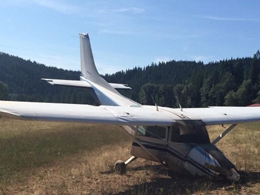 Kathryn's Report: Cessna 182Q Skylane, United States Forest Service ...