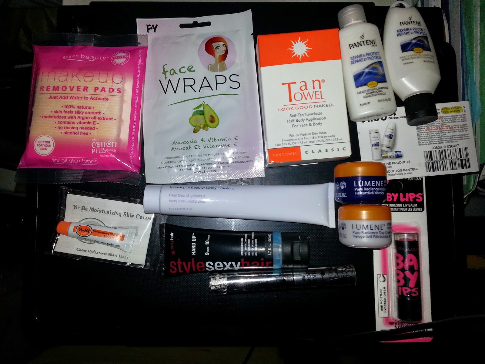 SampleSwapShop Summer Sample Mystery Box Giveaway!!