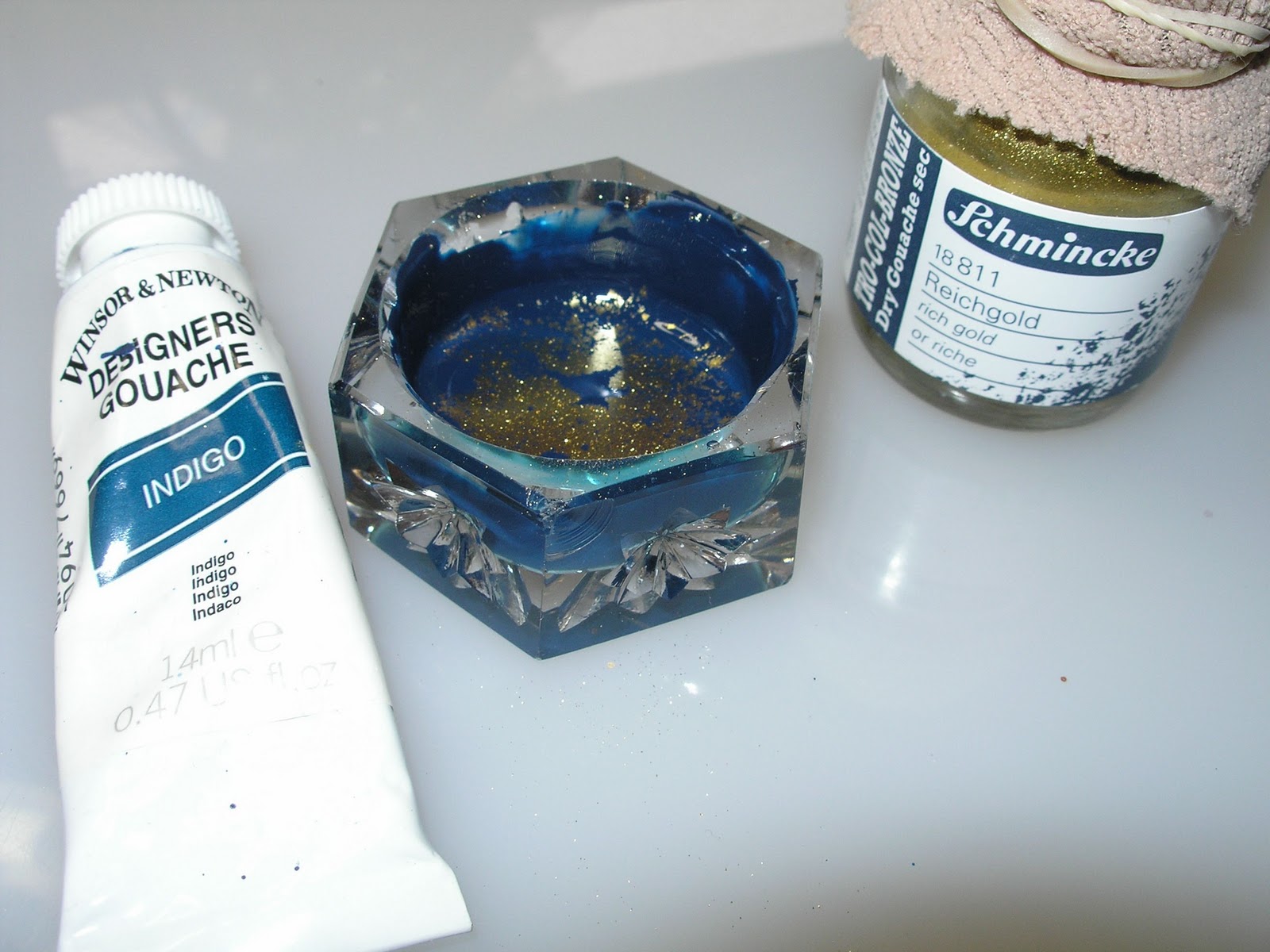 A Place To Flourish: Calligraphy Flourish Friday - Linda Hirsh