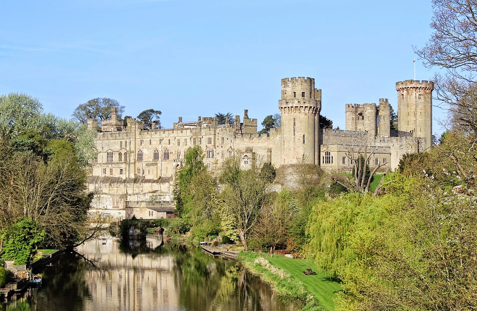 5-five-5: Warwick Castle (Warwick - England)