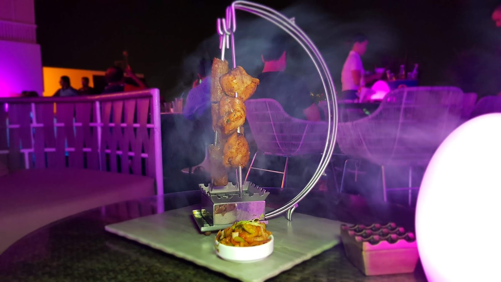 Estrellas Rooftop Lounge - Bur Dubai's Best Rooftop Lounge and Party Spot